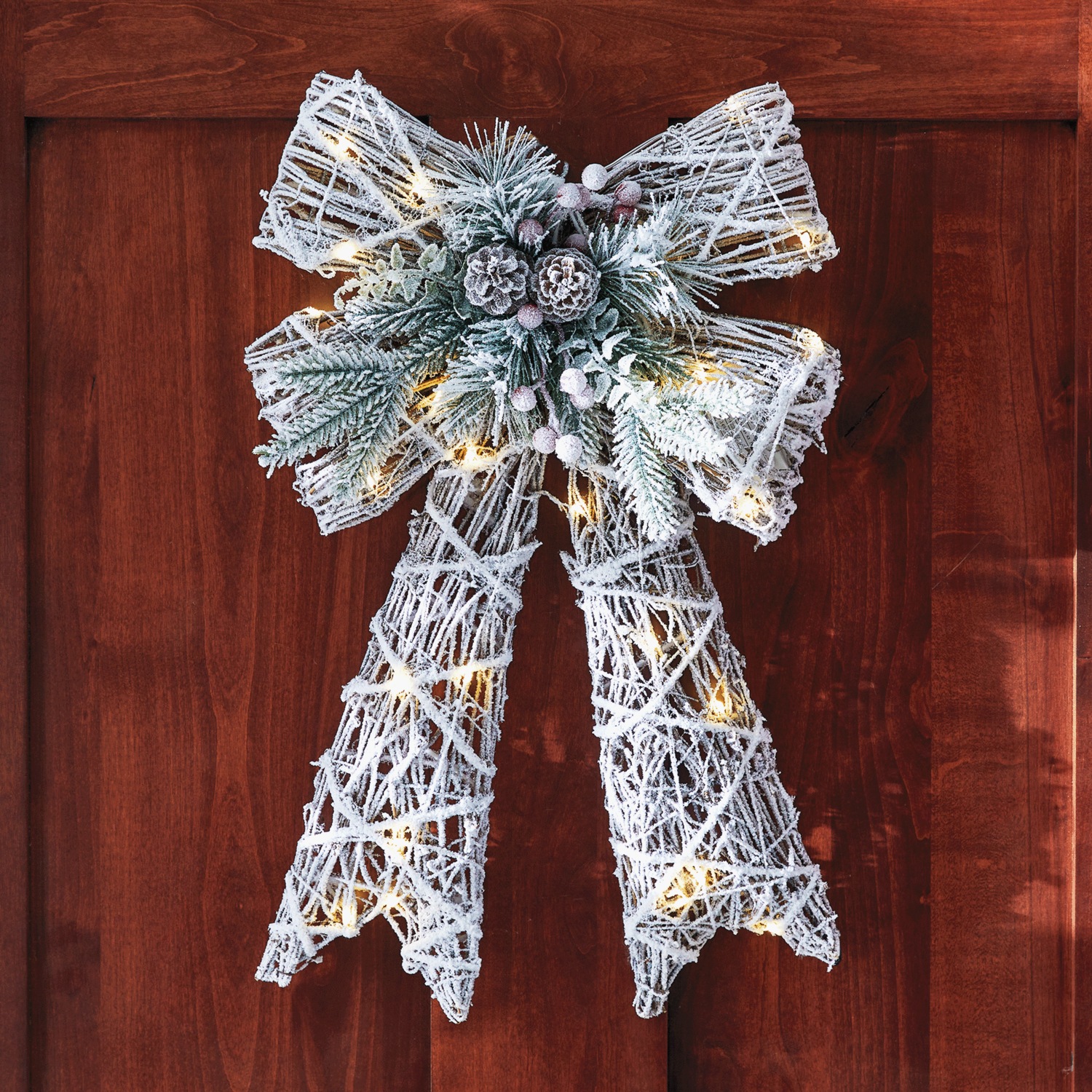 Lit Outdoor Rattan Bow | Harriet Carter